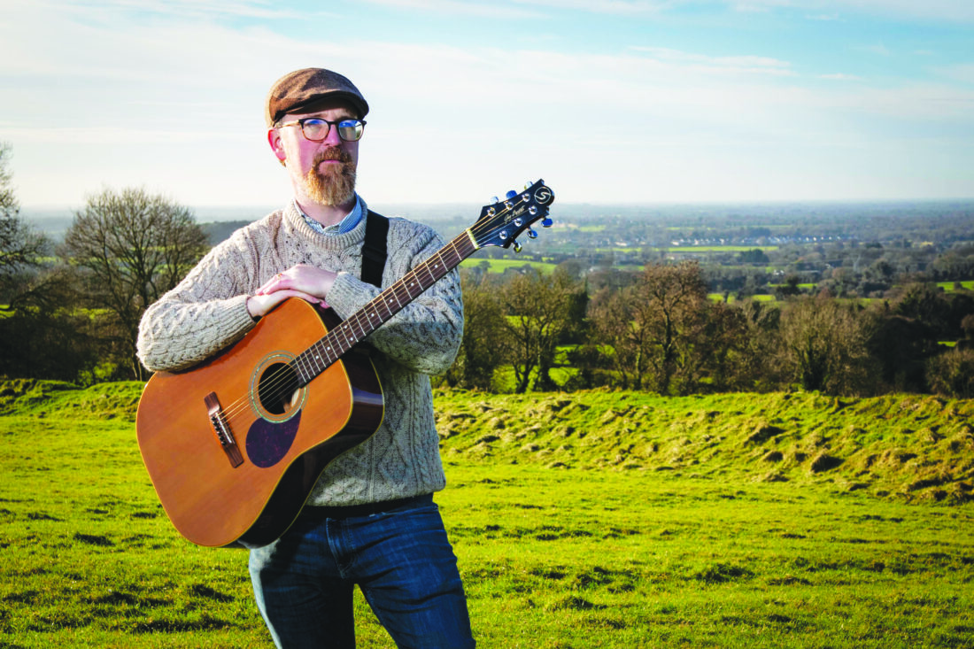 Enda Reilly returns to Roxy Theatre | News, Sports, Jobs - Salem News